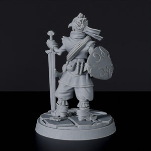 Human Adventurer Dnd Inspired Fantasy Dnd Tabletop RPG Mini Great ...