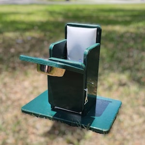 Bailey Chair for Dogs, High Chair for Dogs, Elevated Eating Chair for ...