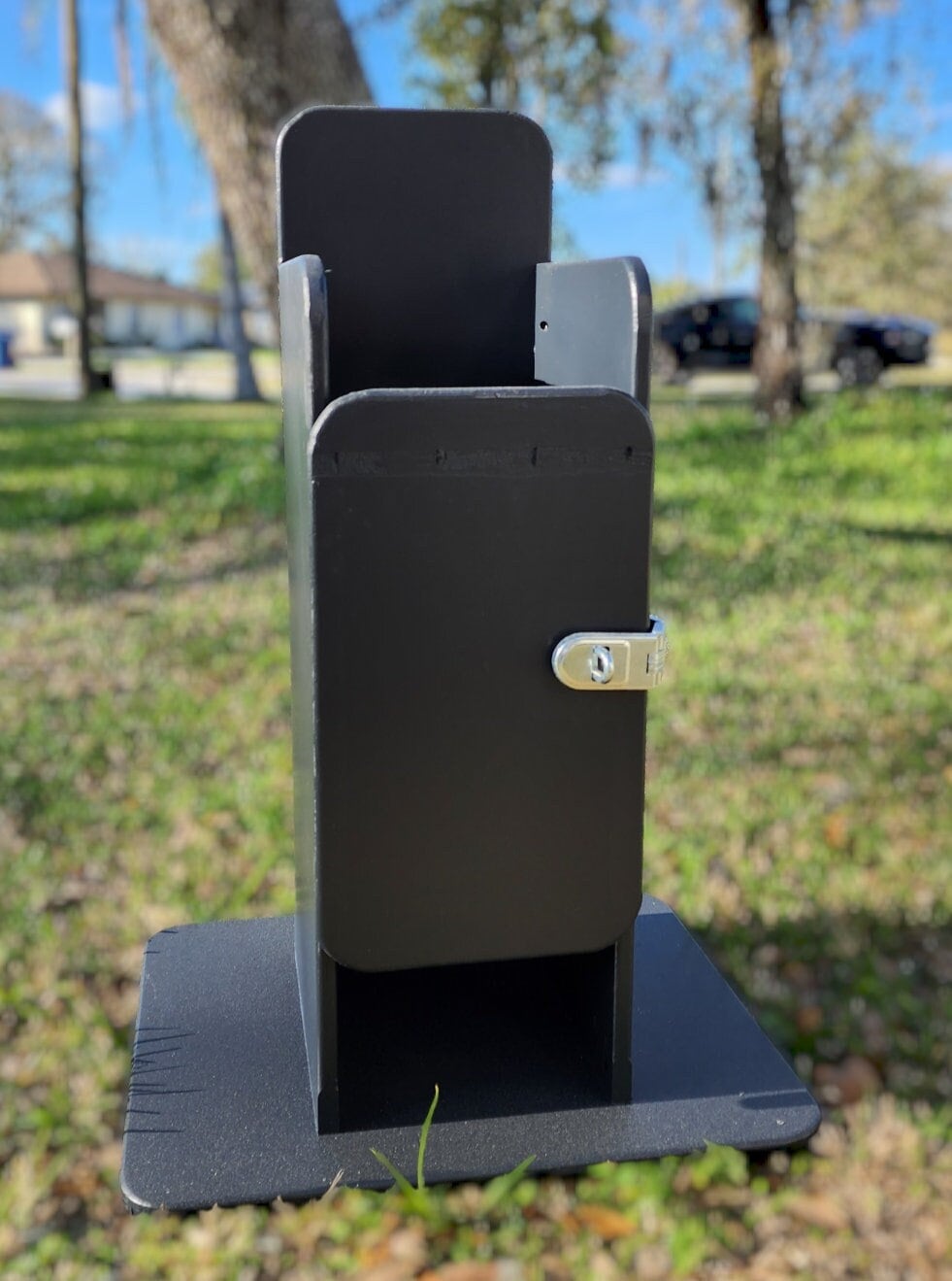 Bailey Chair for Dogs, High Chair for Dogs, Elevated Eating Chair for ...