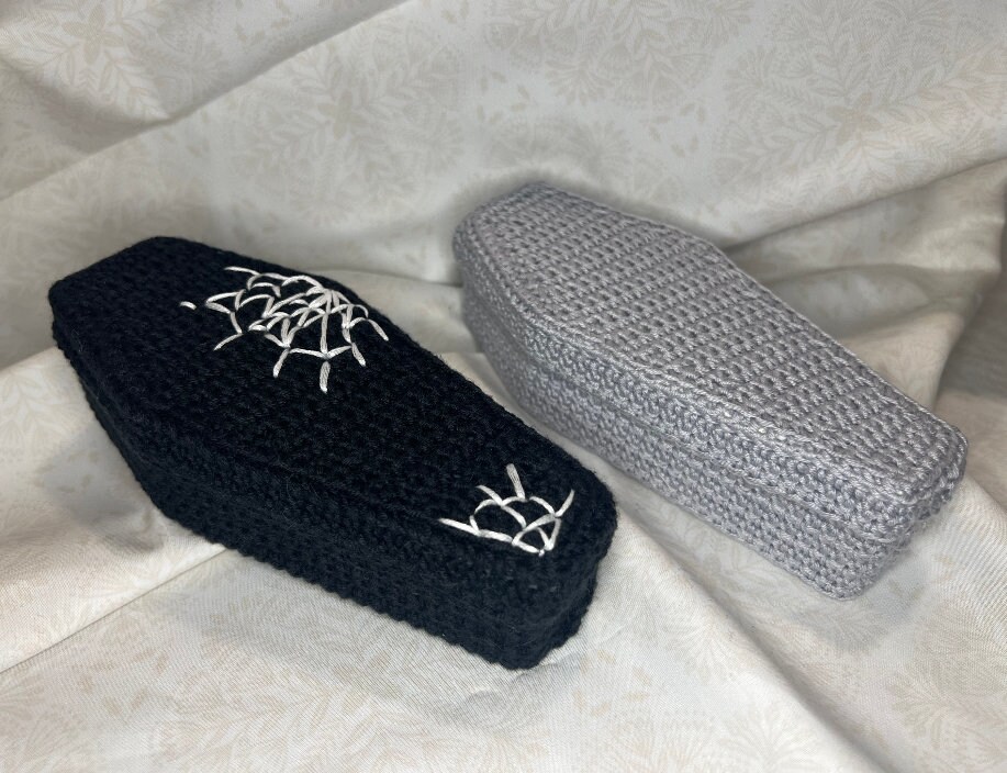 Mini Coffin Crochet Pattern - Etsy
