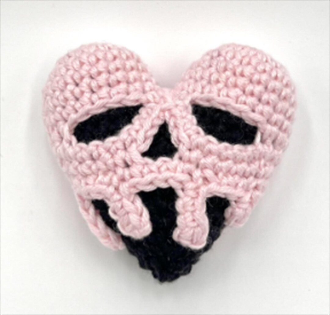 Poison Heart Keychain Crochet Pattern - Etsy