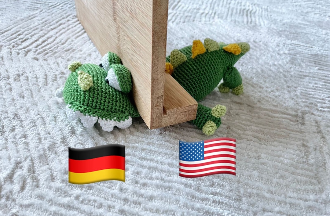 Crochet Pattern Crocodile Doorstop german and English - Etsy