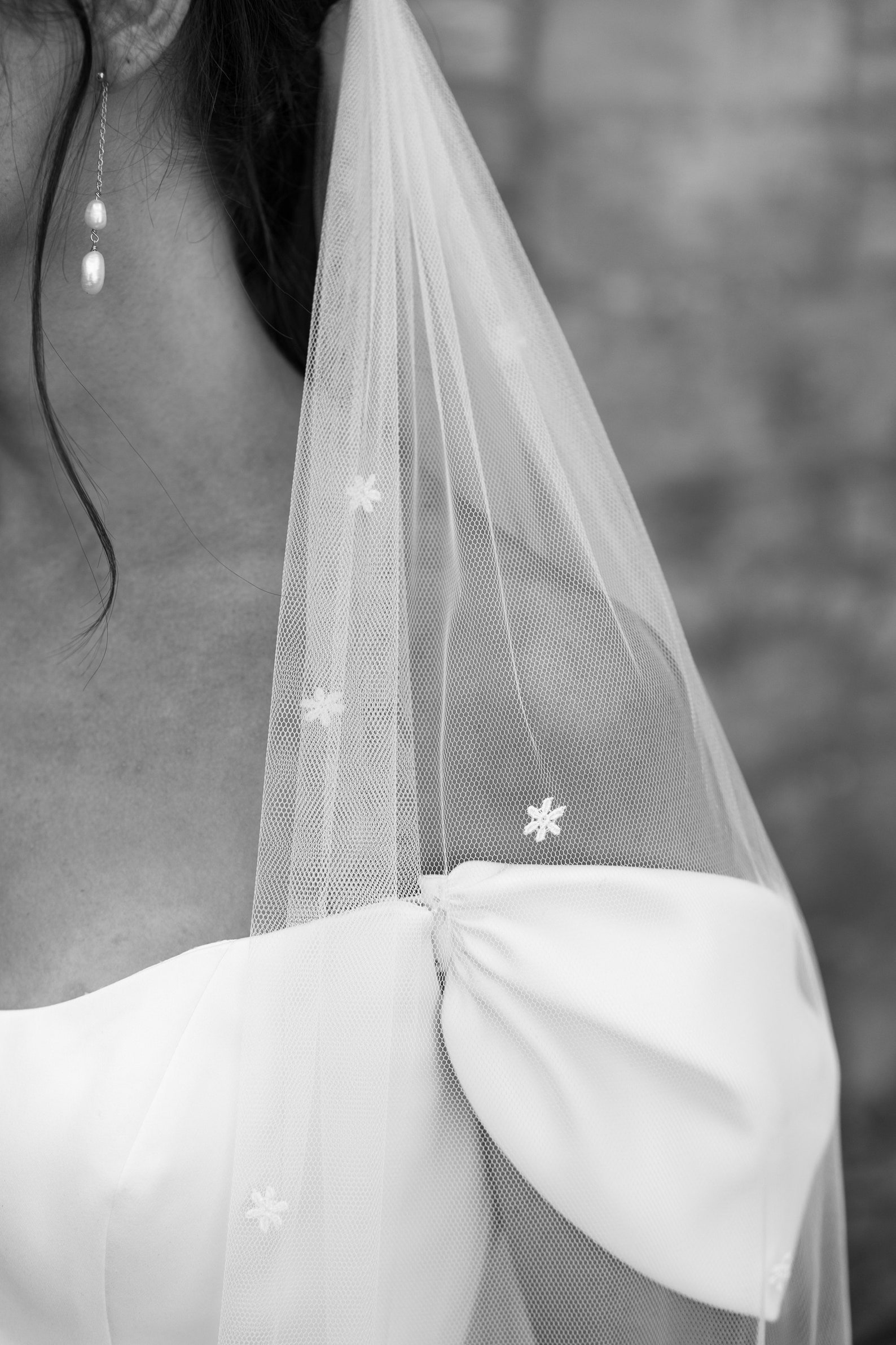 DAISY VEIL Embroidered Daisy Veil Single Tier Veil - Etsy