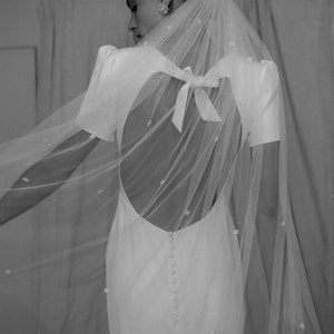 DAISY VEIL | Embroidered Daisy Veil, Single Tier Veil - Etsy