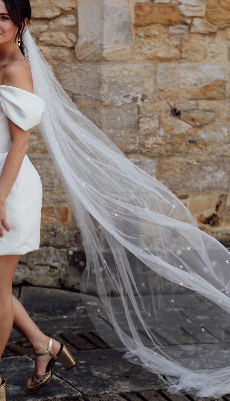 DAISY VEIL Embroidered Daisy Veil Single Tier Veil - Etsy