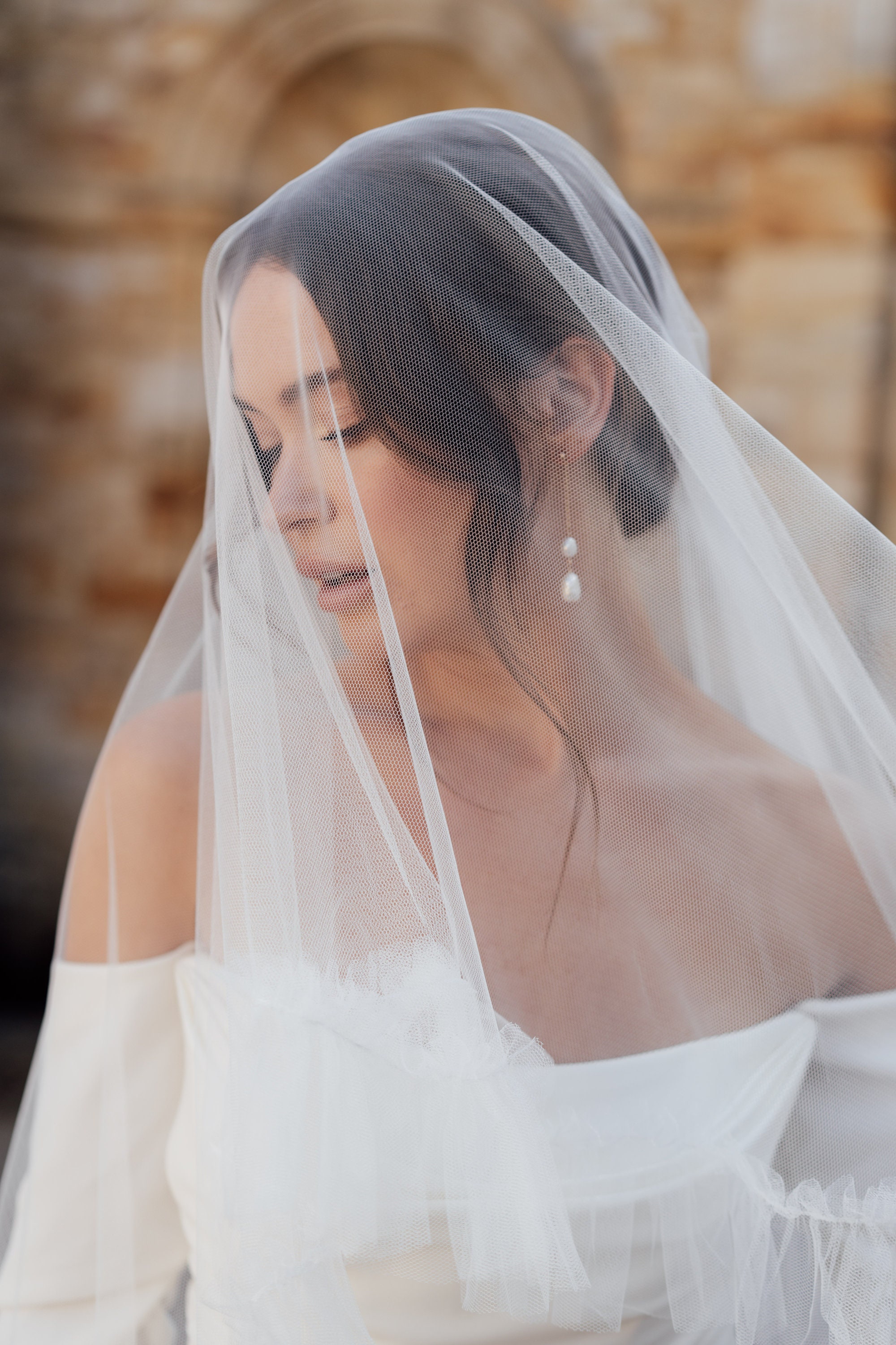 PIPPA RUFFLE VEIL | Two-tier Ruffle Edge Wedding Veil - Etsy
