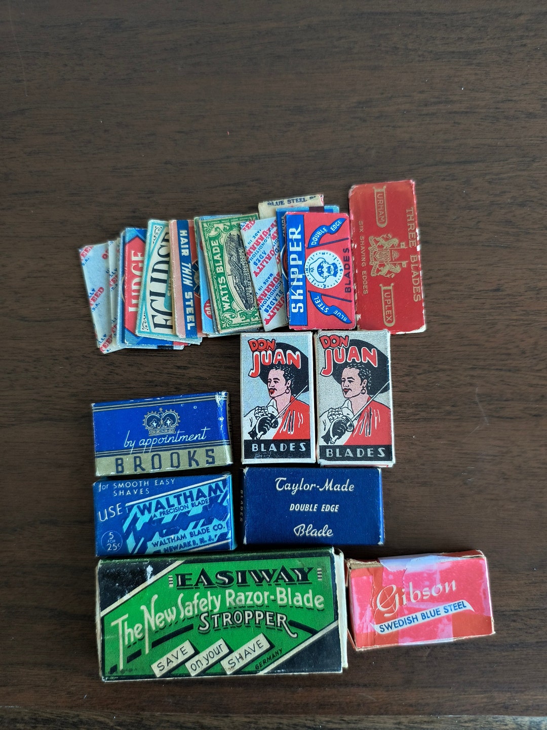 Vintage Razor Blades Bundle - Nostalgic Shaving Treasures for ...