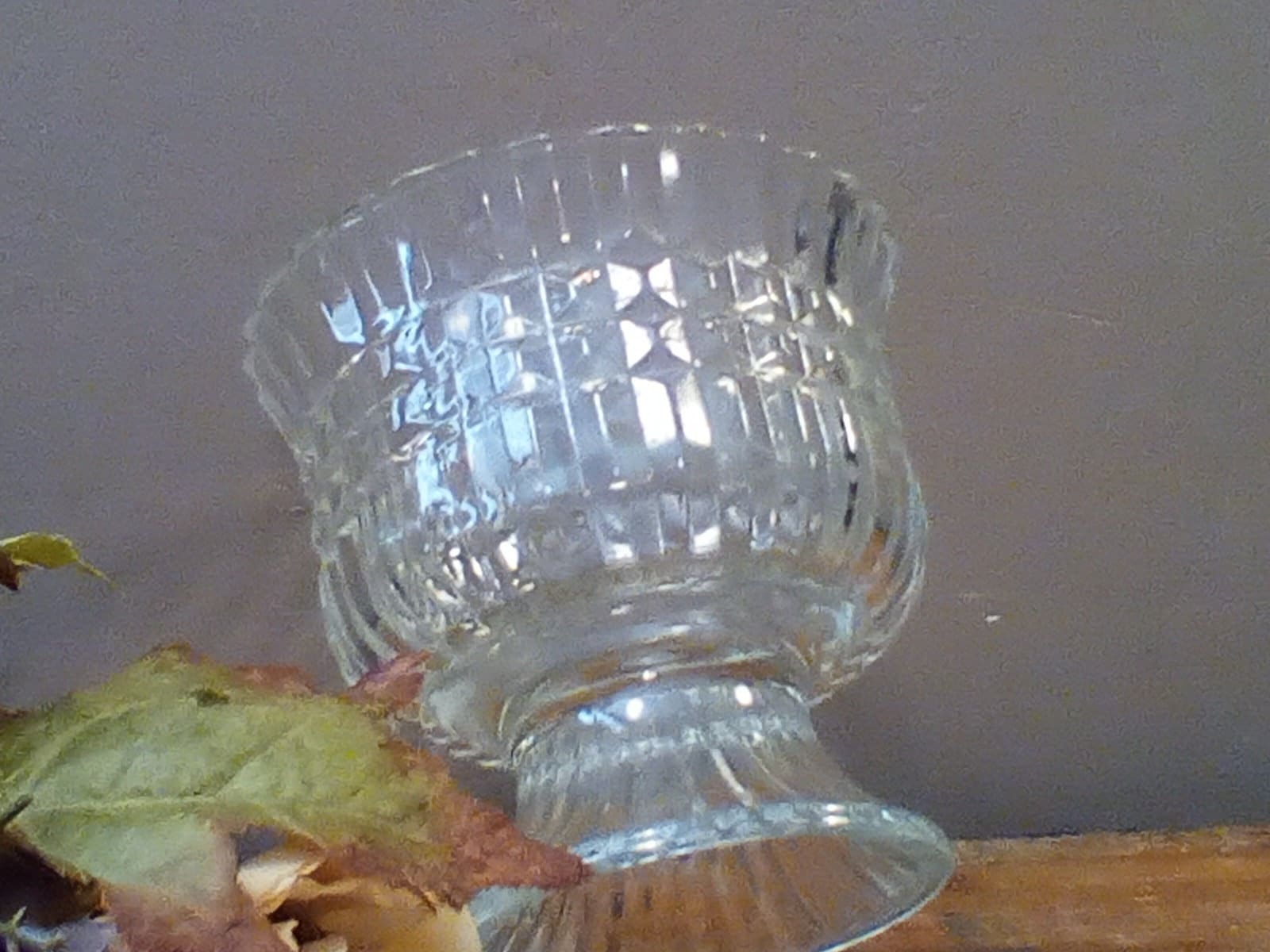 FTDA Centerpiece Vase From 1986. Great Pressed Glass Pedestal Vase in ...