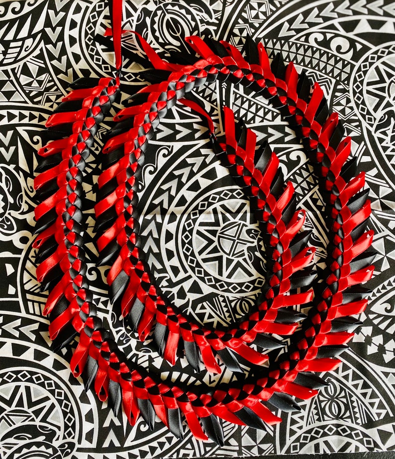 Spikey Warrior Celebration Lei - Etsy