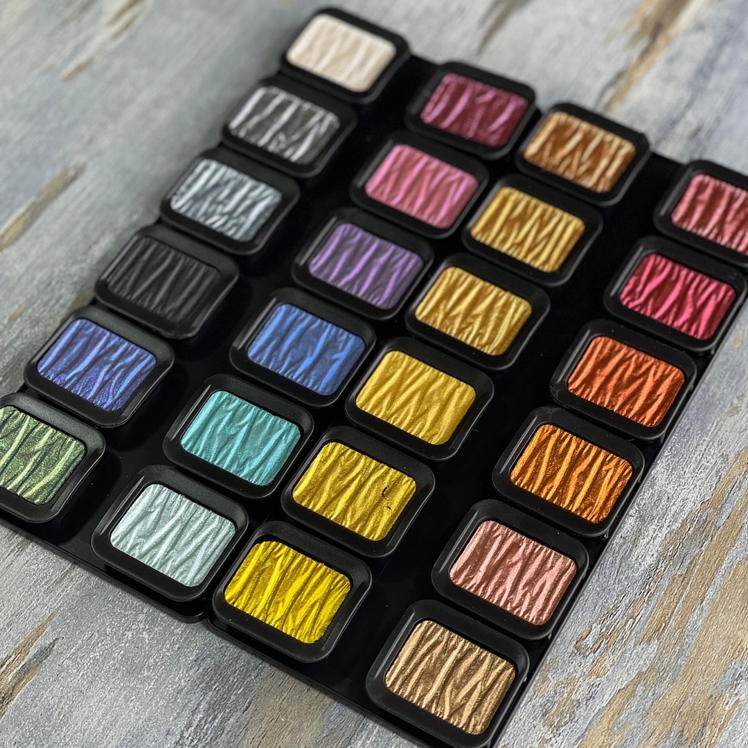 Finetec Set of 24 Gilt Watercolors - Etsy