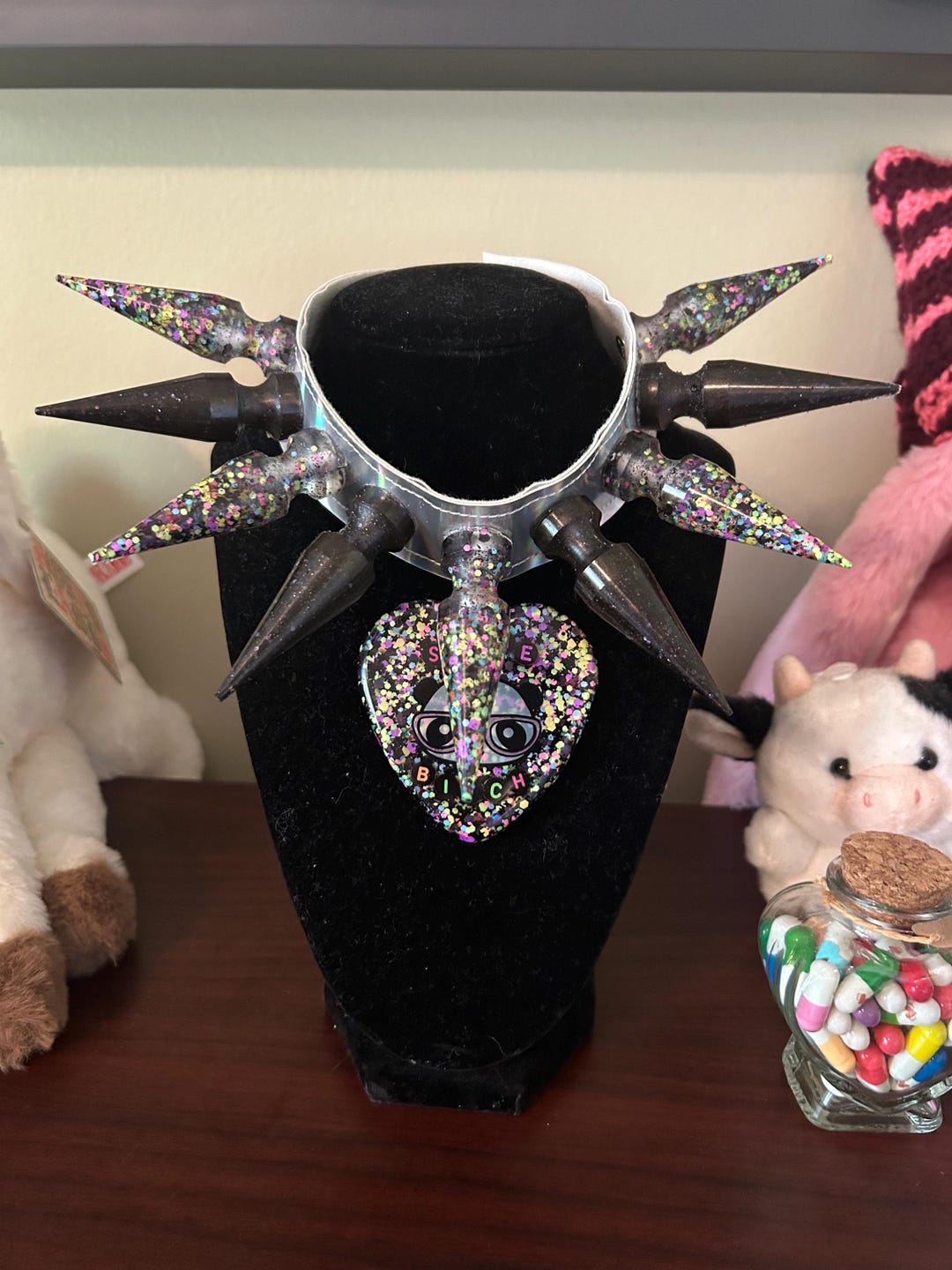 Scene B*tch - Resin Spike Choker - Etsy