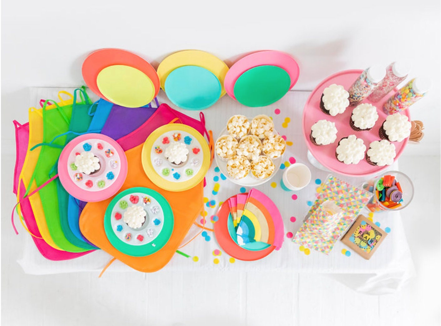 Art Theme Party Box, Children's Paint Event Kit and Decor, Reusable ...