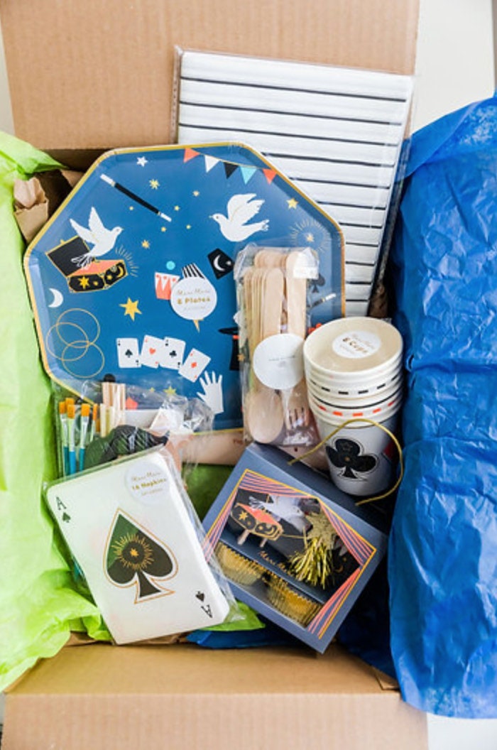 Magic Theme Party Box, Magician Event Kit and Decorations, Kid's Magic ...