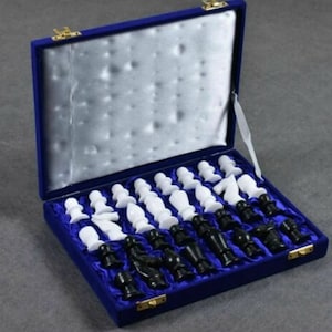 White Marble Chess Set With Chess Pieces Home Collection | Indoor Game ...