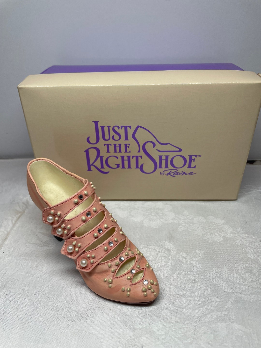 Just the Right Shoe Promenade - Etsy