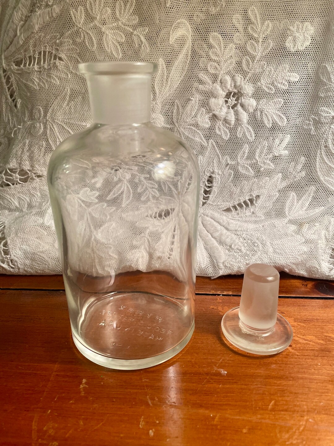 Vintage Clear Pyrex Chemist Bottle With Frosted 2” Stopper Bottle No ...