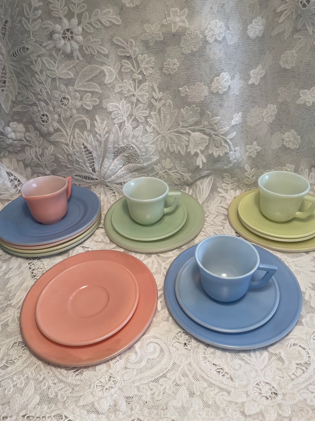 Antique Hazel Atlas 20th Century Little Hostess Vintage Dishes Saucers ...