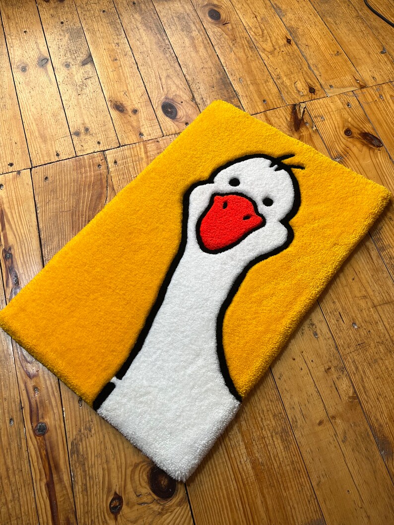Handmade Funny Goose Rug | Custom Color Options | 100% Acrylic Yarn ...