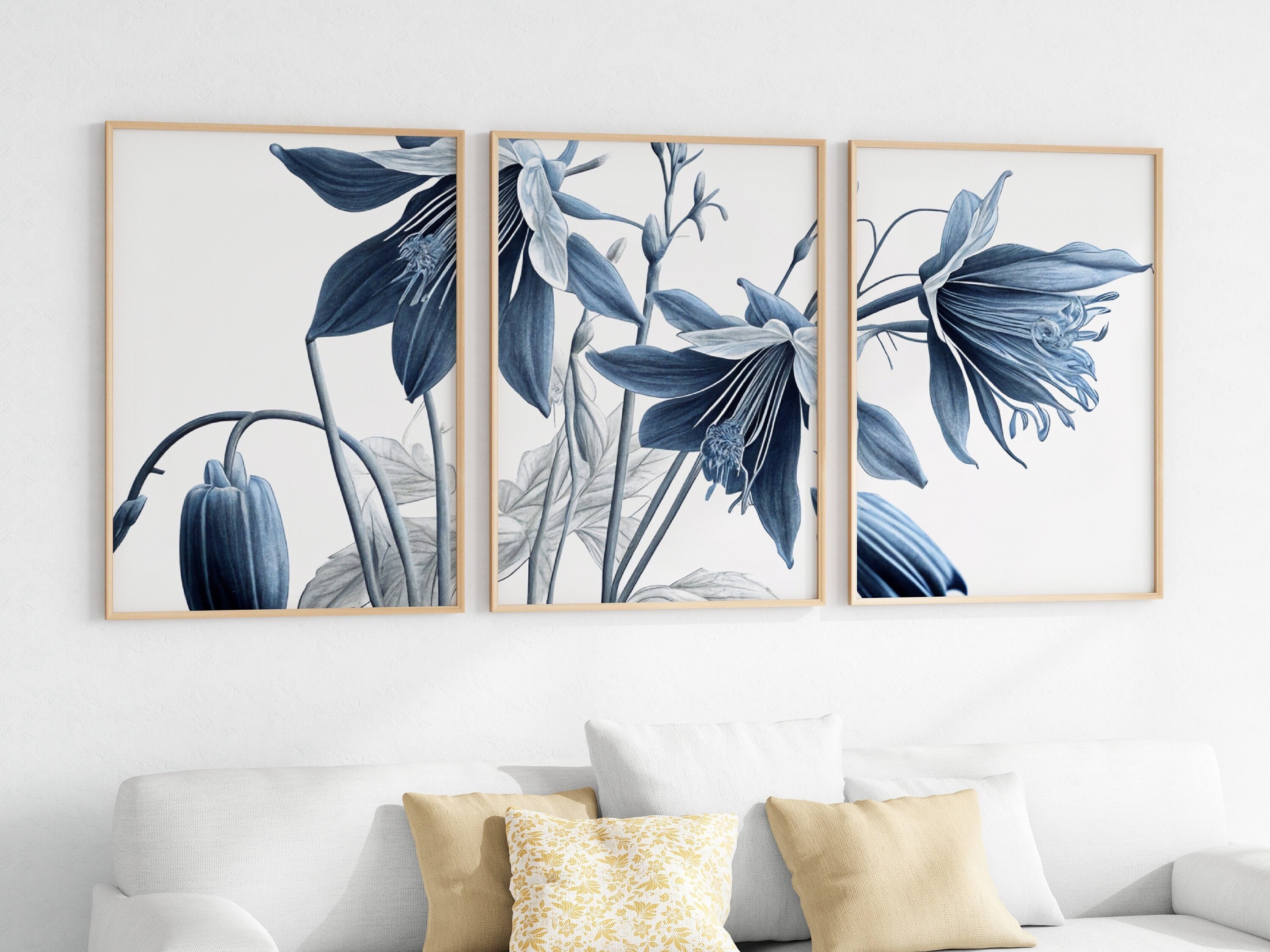 Triptych Bluebell Gallery Wall Set, Floral Watercolor Print Set, Set of ...