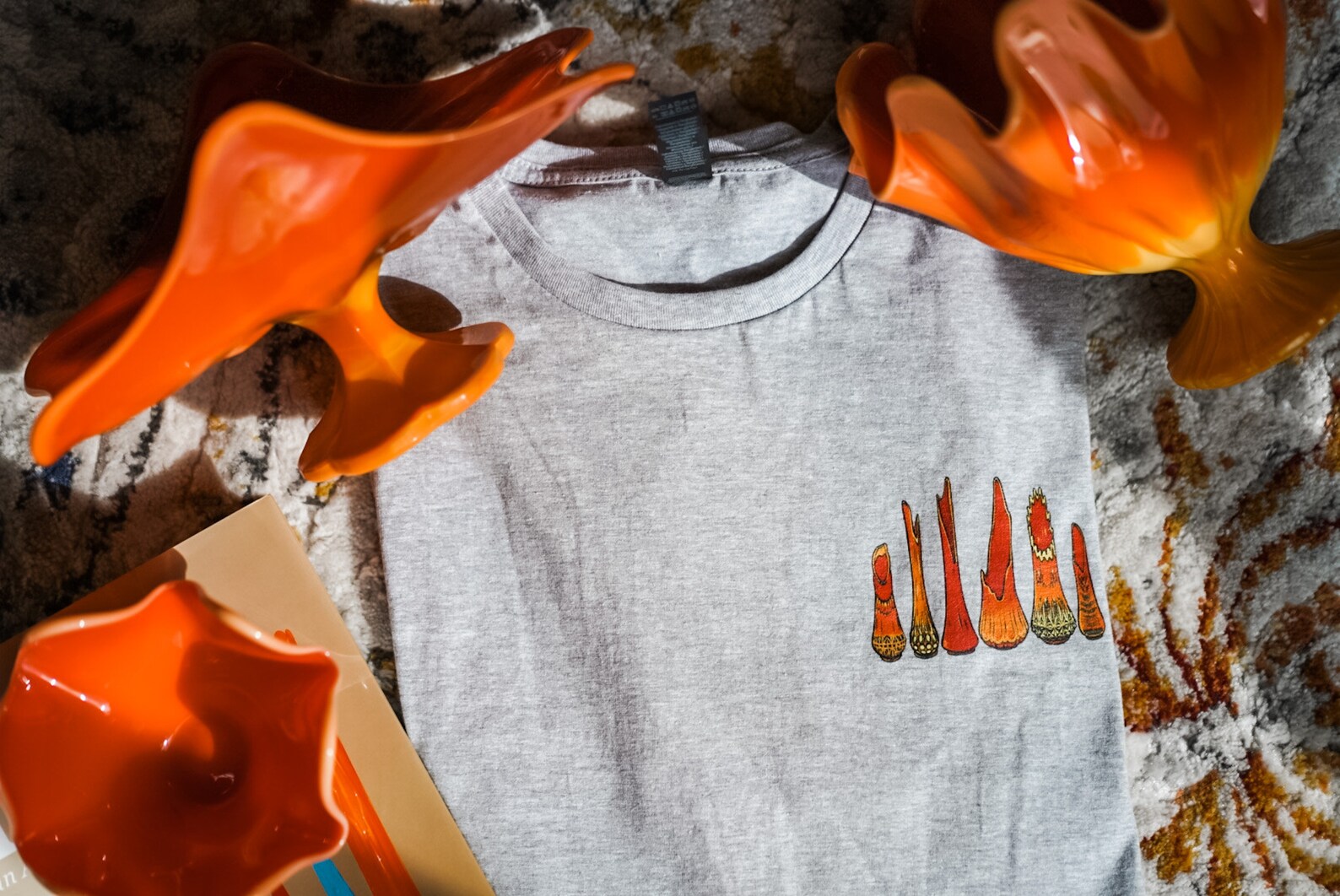 T-shirt | L.E. Smith Bittersweet | Unisex Heavy Cotton | Swung Vase ...