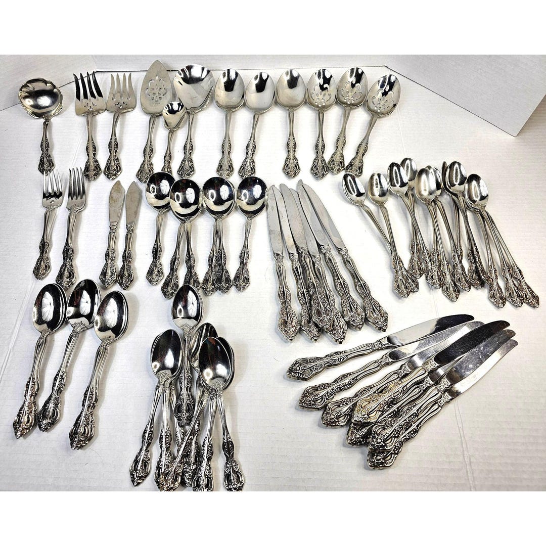 Lot of 68 Vintage Heirloom Oneida Flatware Serving Utensils ...