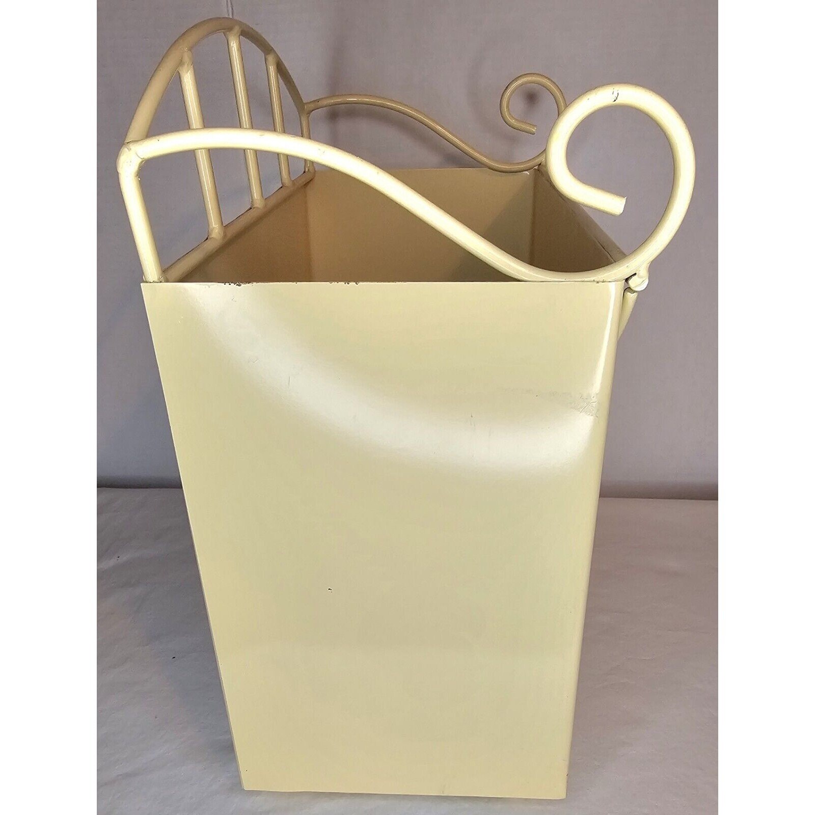 MCM Vintage Metal Decorative Trash Can Heavy Duty Cream/yellow 15.5x11 ...