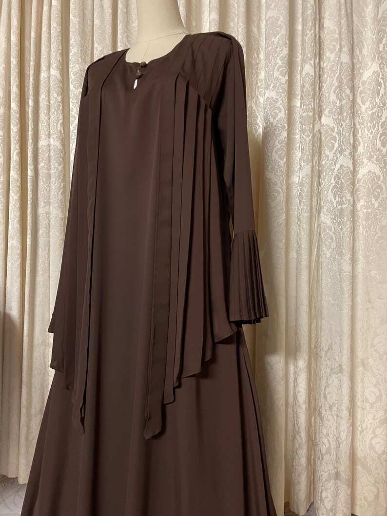 Chocolate Brown Abaya Burqa: Flared Bottom, Designed Sleeves - Size 52 ...