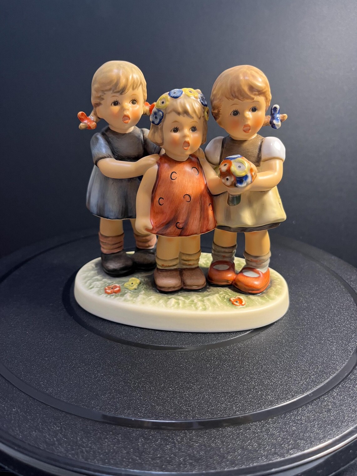 Hummel Goebel Bashful Serenade 2133 First Issue Back Stamp TMK 8 5.25 ...