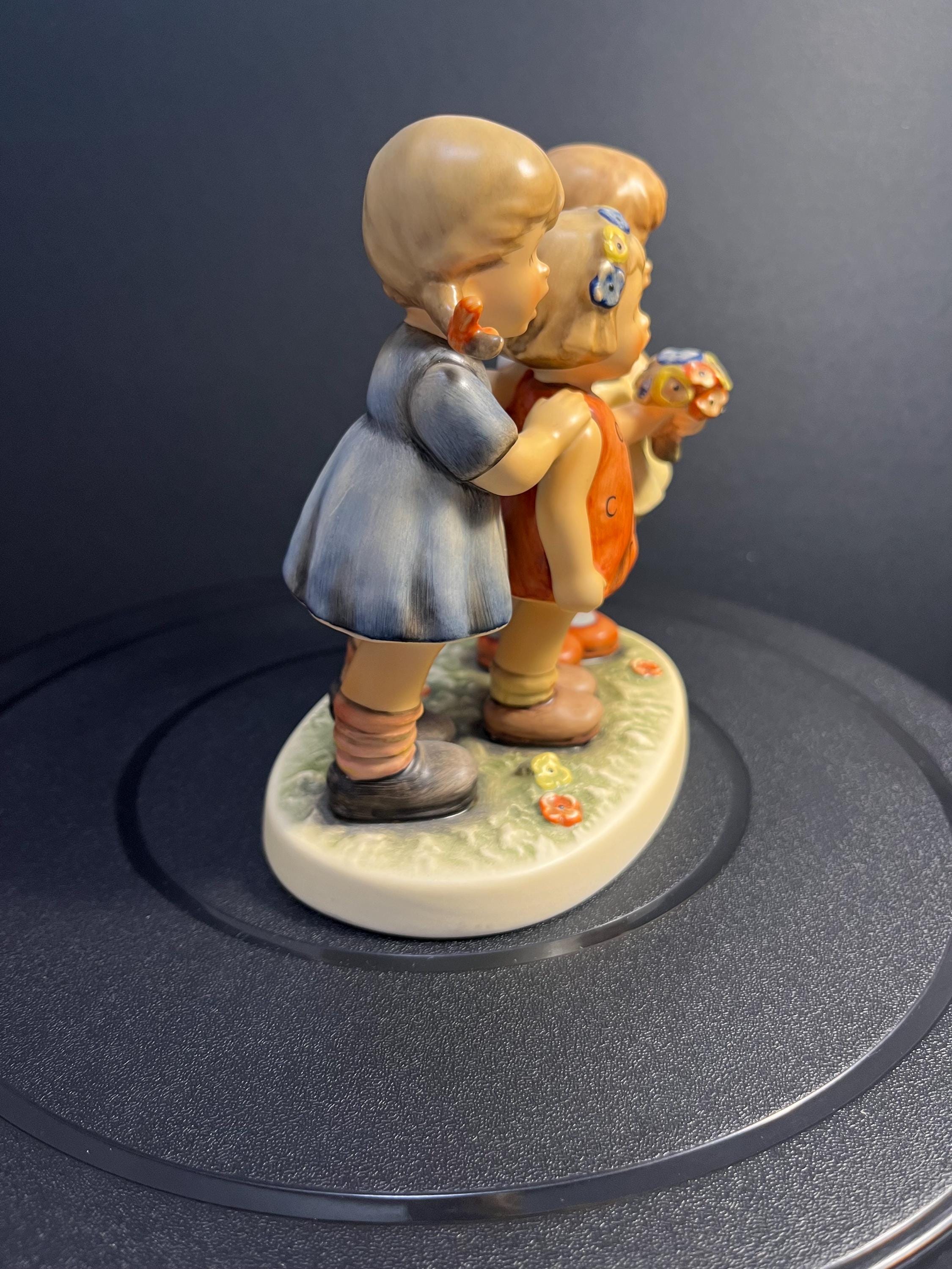 Hummel Goebel Bashful Serenade 2133 First Issue Back Stamp TMK 8 5.25 ...