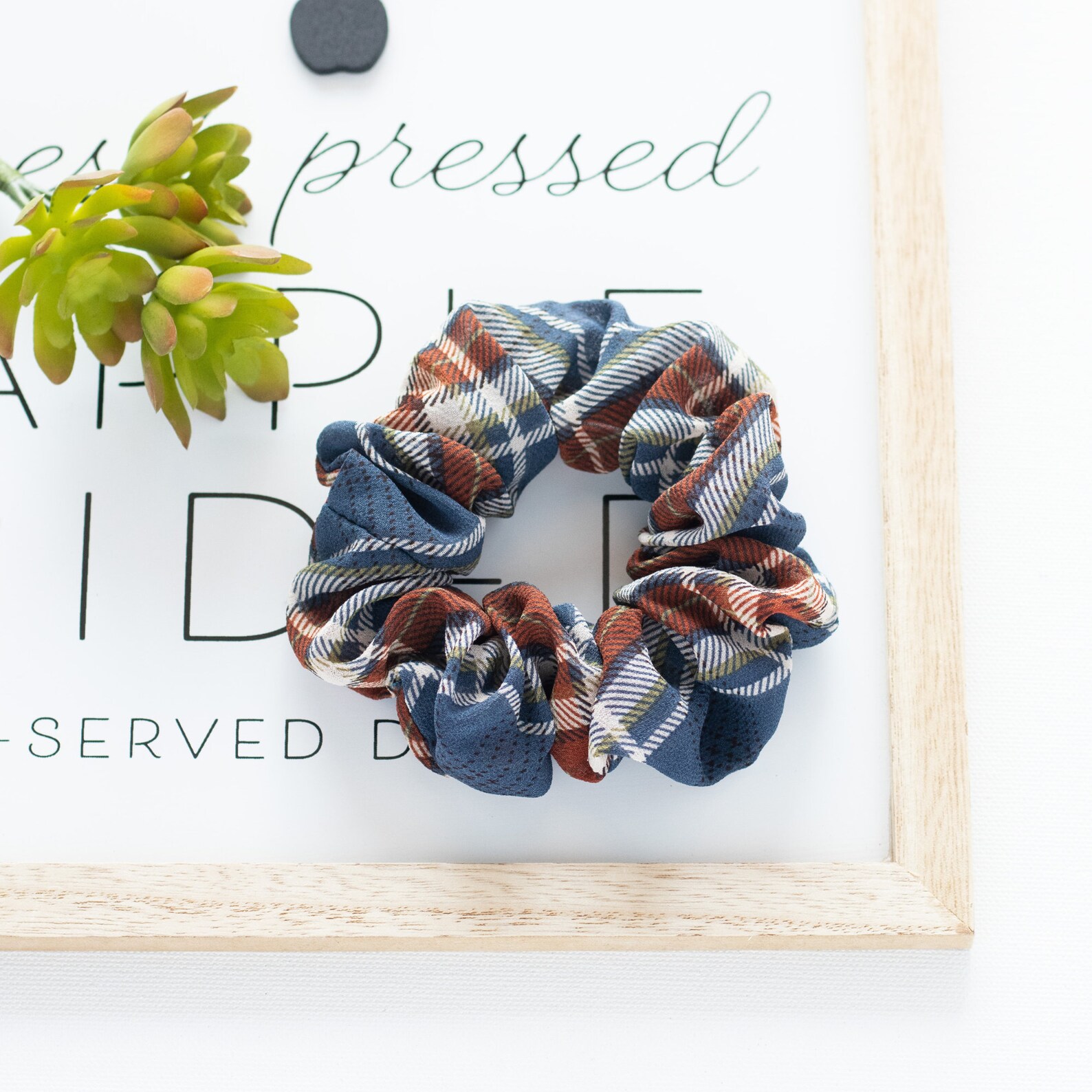 Classic Plaid Scrunchie Stylish Hair Accessory for Any Occasion 7 ...