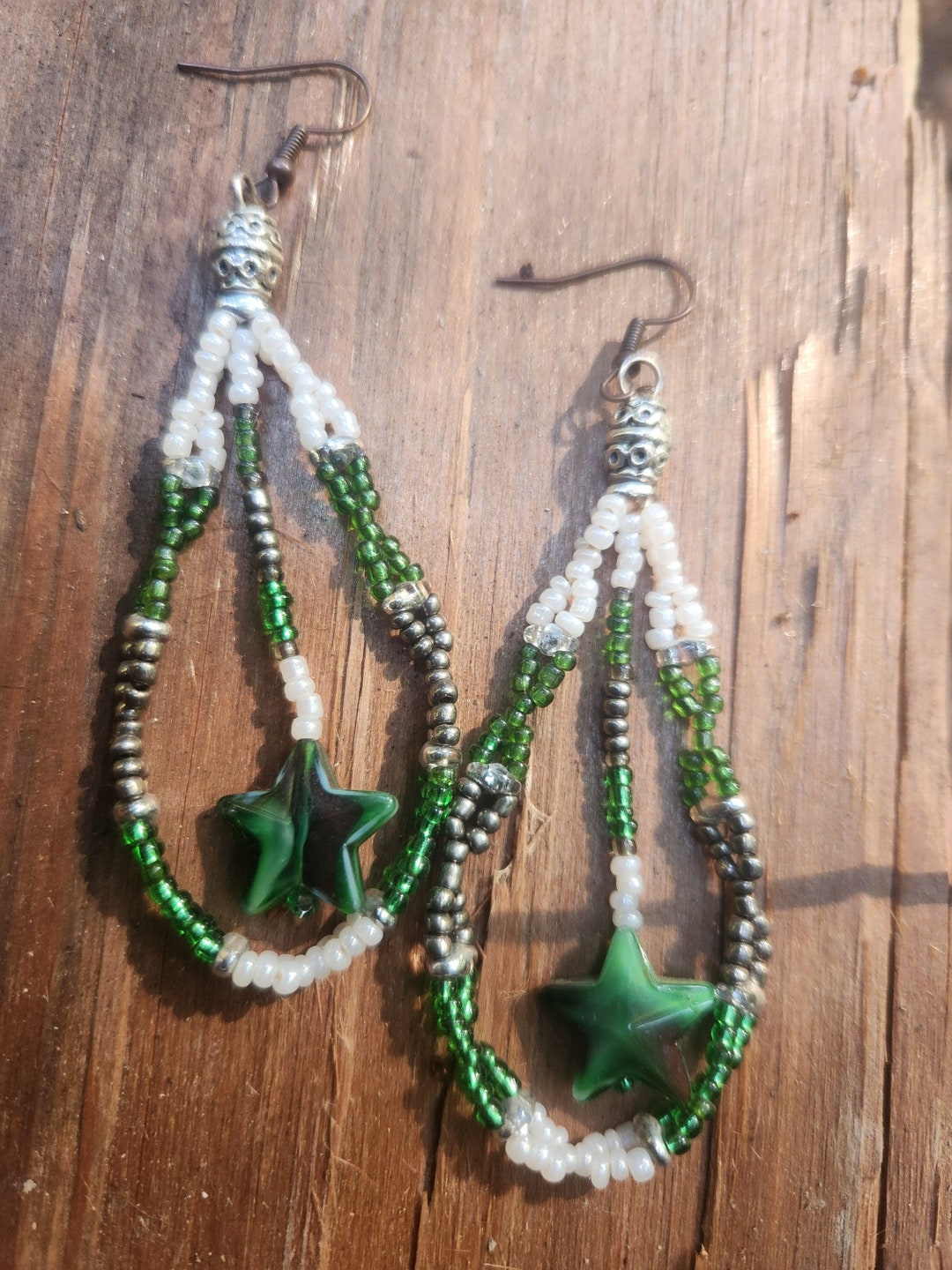 Handmade Native American Style Silver Earing With White, Silver and ...