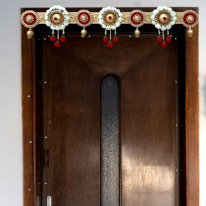 Buy Handmade Thoranam for Main Door Made Out of Artoficial Flower With ...