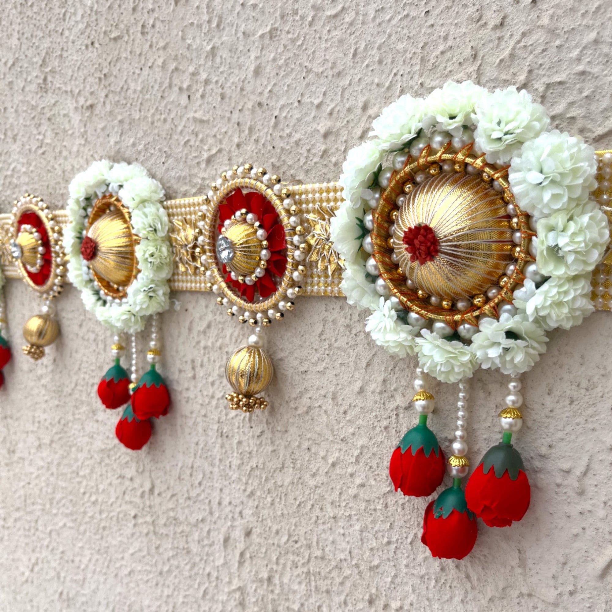 Buy Handmade Thoranam for Main Door Made Out of Artoficial Flower With ...
