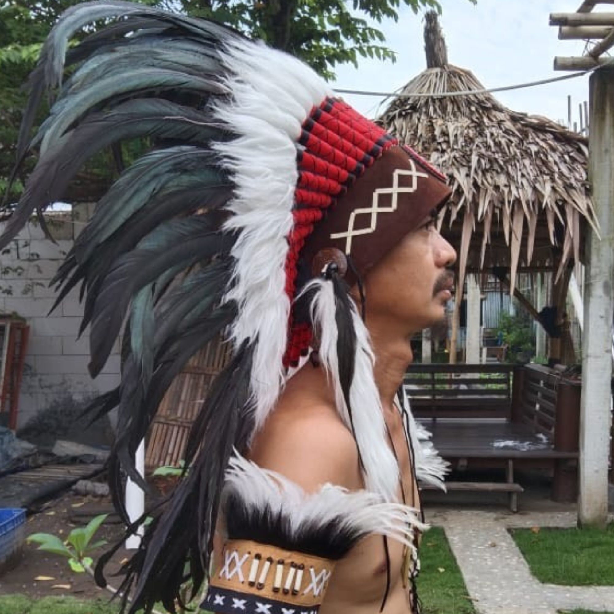 Native American Indian Hat Feather Headdress Warbonnet Chief Tribal ...