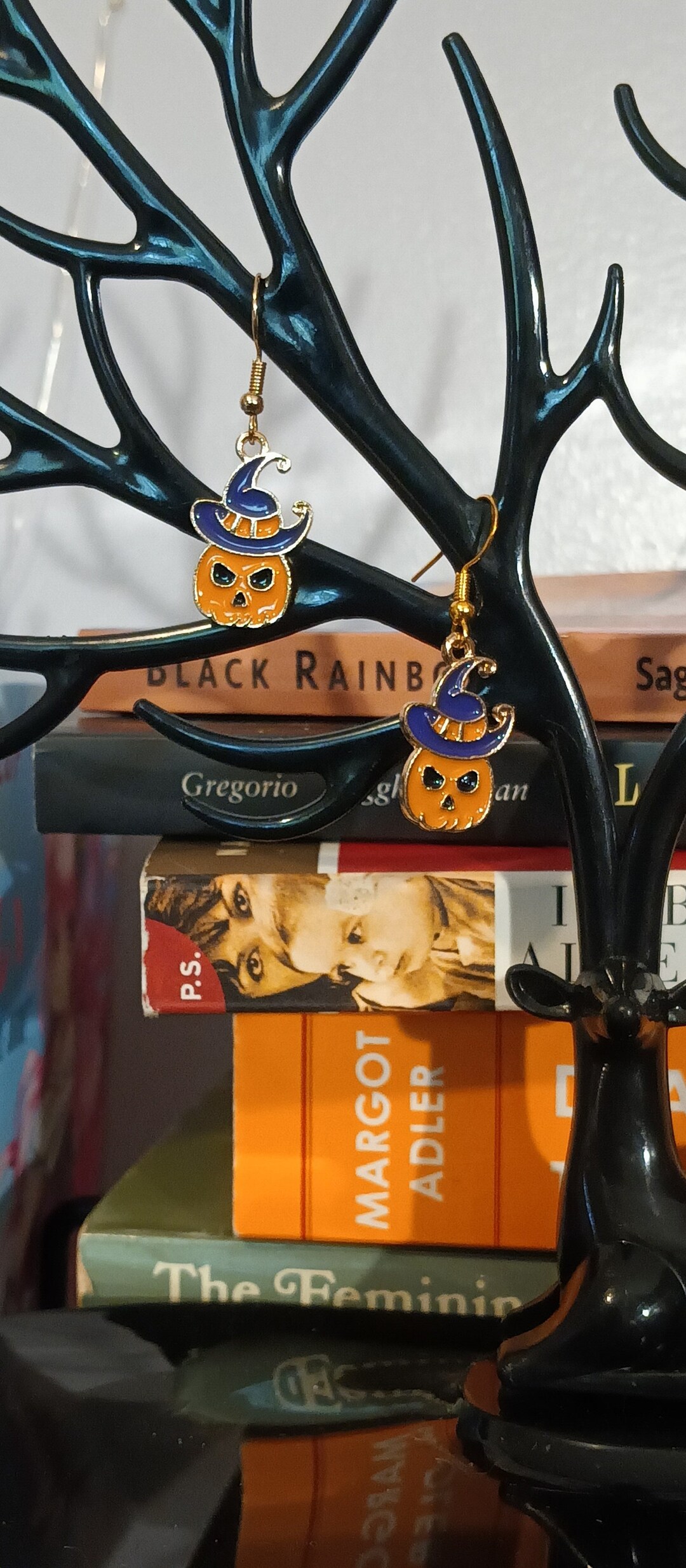 Toothless Pumpkin Witch - Halloween Earrings - Etsy