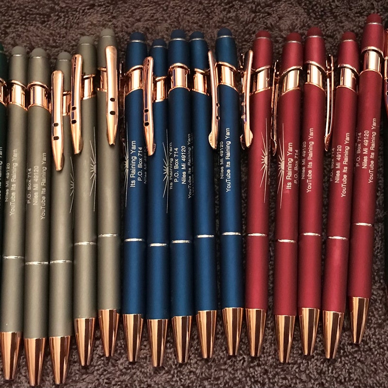 ItsRainingYarnStore - Etsy