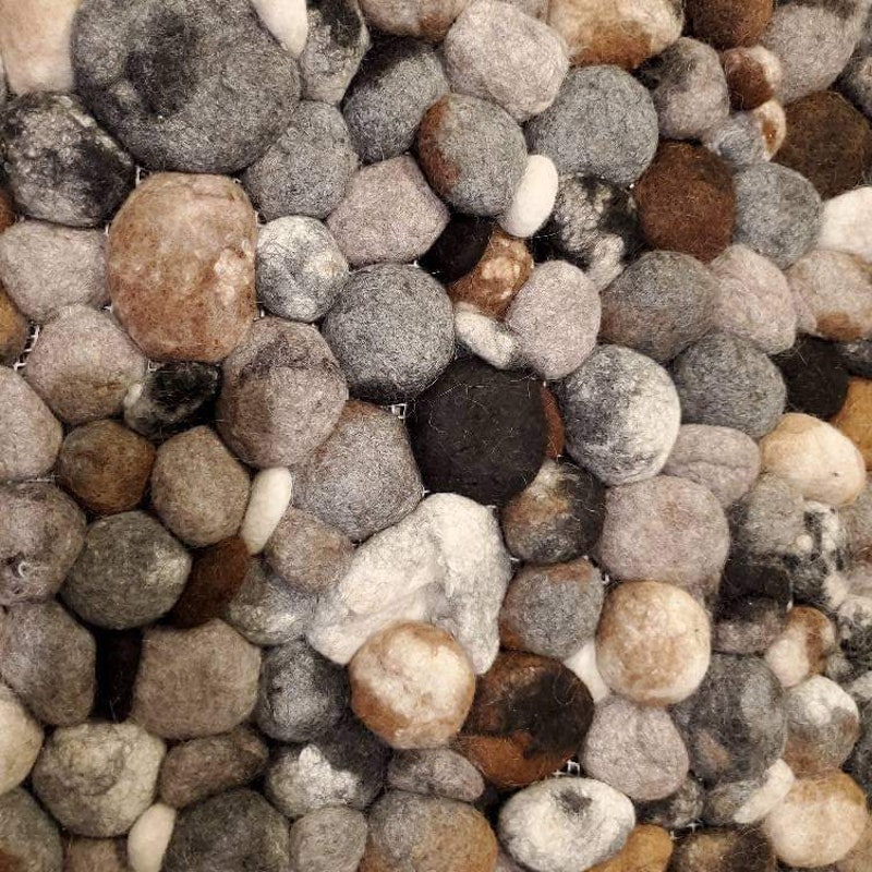 Felt Stones Rug - Etsy