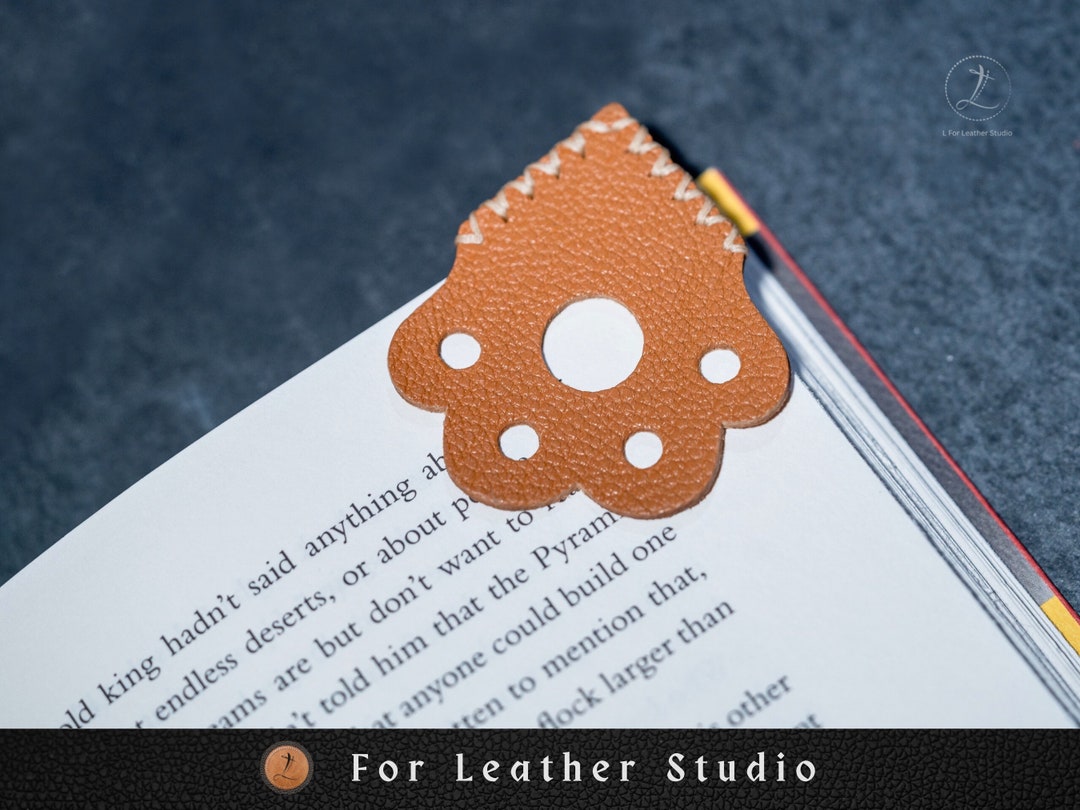 Paw Bookmark, Personalized Leather Bookmark, Cat Bookmark, Cat Paw ...