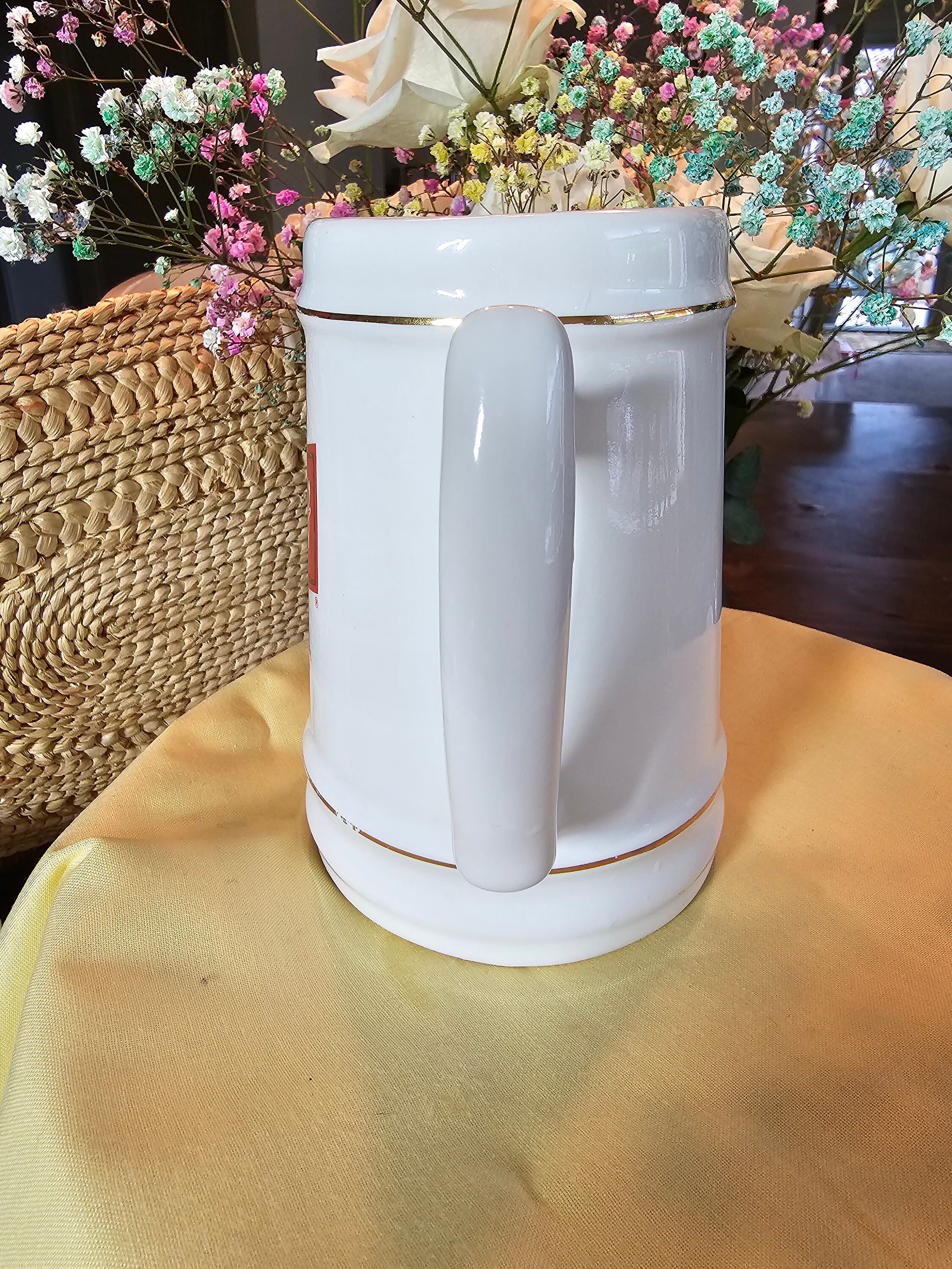 Vintage Early 1970's Schlitz Beer Mug With Upward Angled Fin Handle ...