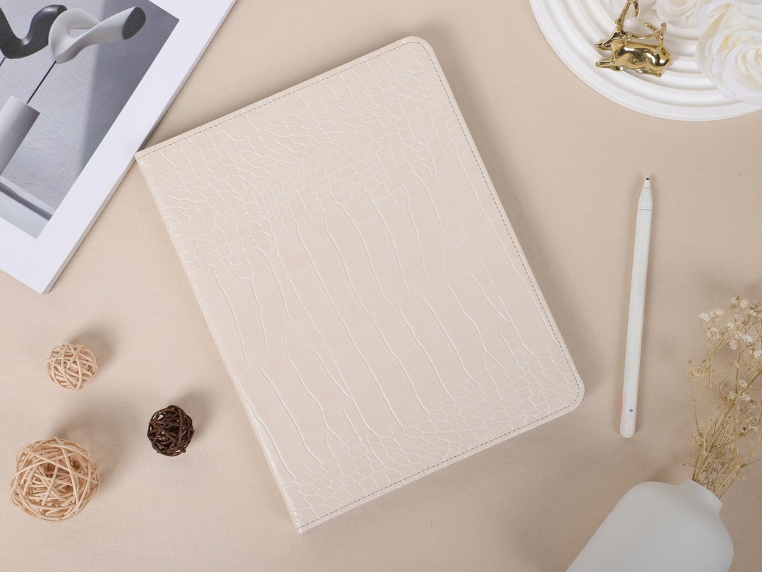Cream Crocodile Print Personalized iPad Case With Pen Holder for iPad ...