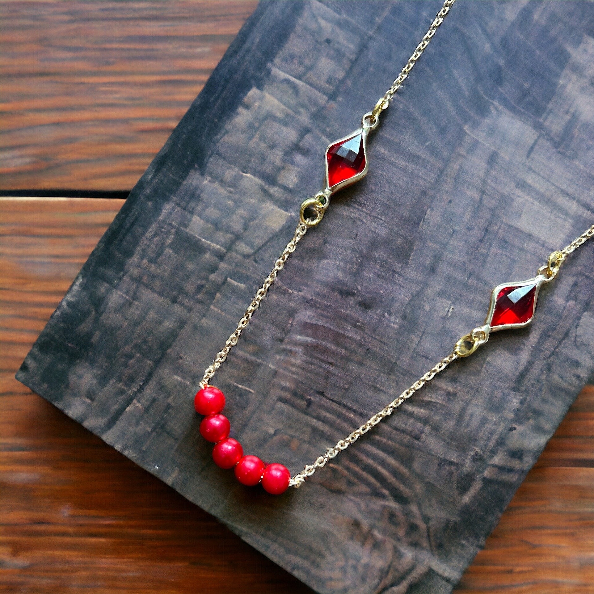 Long Red Beaded Necklace With Glass Pendants, Vibrant Long Dinner Date ...
