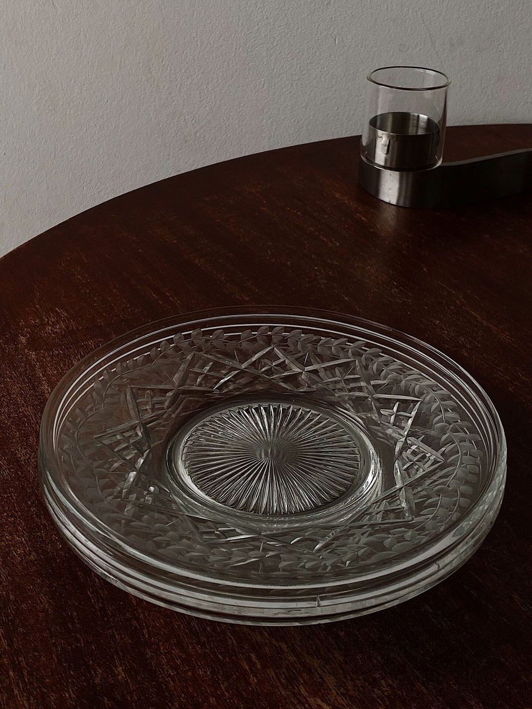 Set of 4 Vintage 1940s Post-war Textured Etched Glass Dessert Plates - Etsy