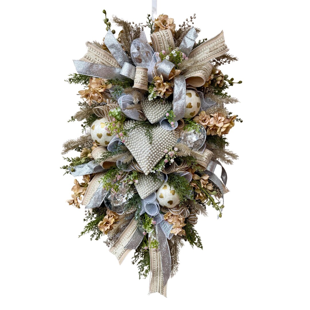 Elegant Pearl Heart Wreath, Silver and Gold Decor, Romantic Door ...