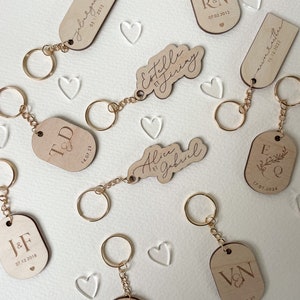 Personalized Engraved Wooden Couple Initials Keychain - Etsy