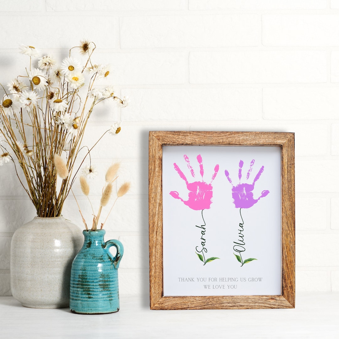 Personalised Mothers Day Gift Printable Floral Handprint DIY Mum's ...