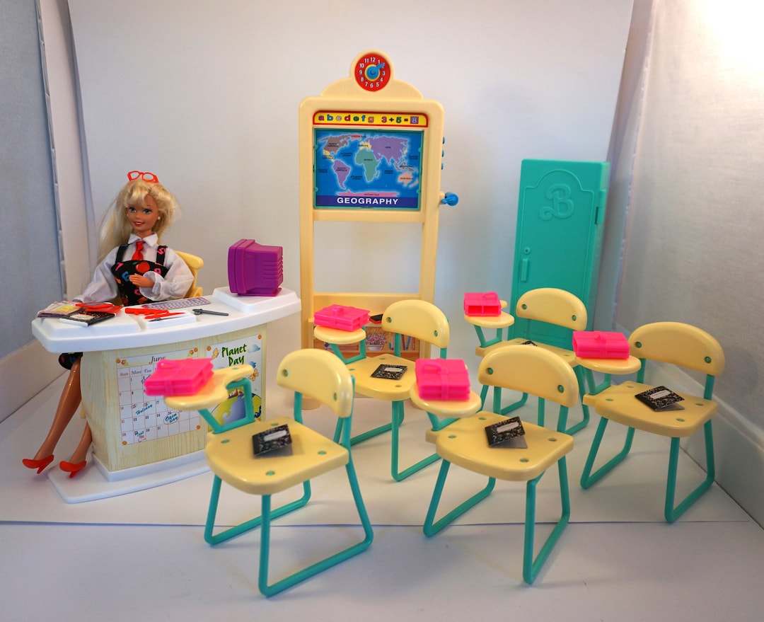 1990s Vintage Barbie Teacher Doll 13914 and Classroom - Etsy