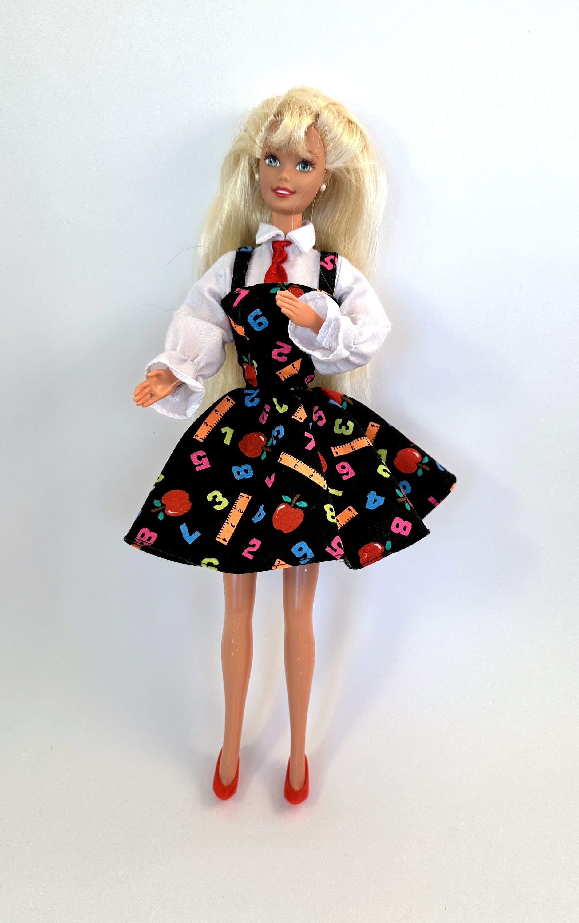 1990s Vintage Barbie Teacher Doll 13914 and Classroom - Etsy