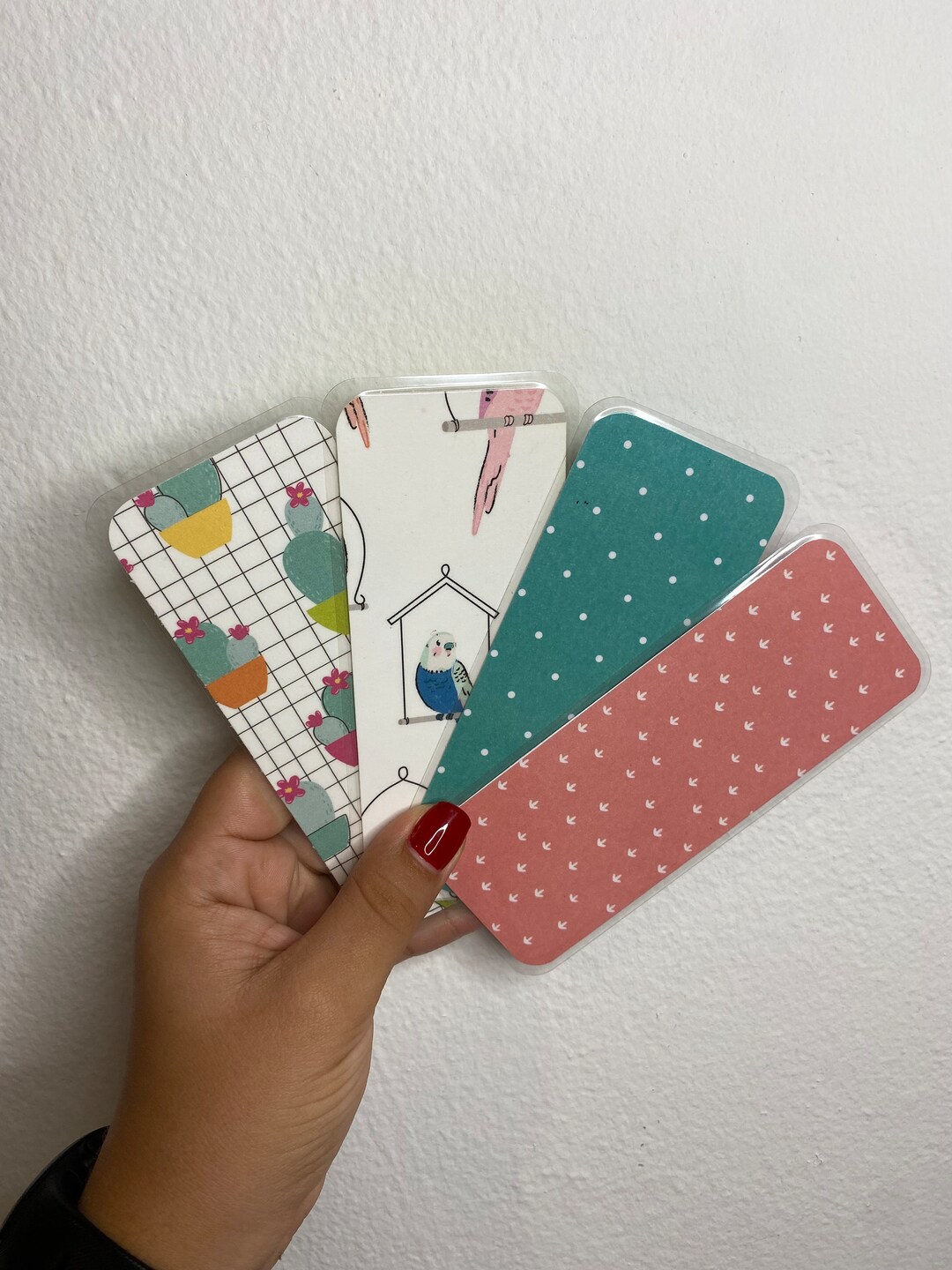 Laminated Bookmarks Pastel Colors. Bookmarks Pastel Designs for Women ...