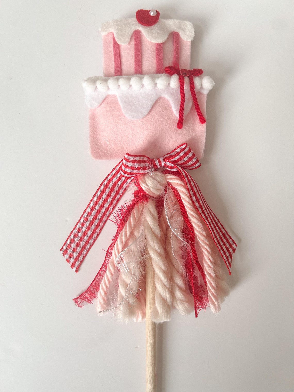 Valentine's Cake Wand - Felt Wand - Etsy