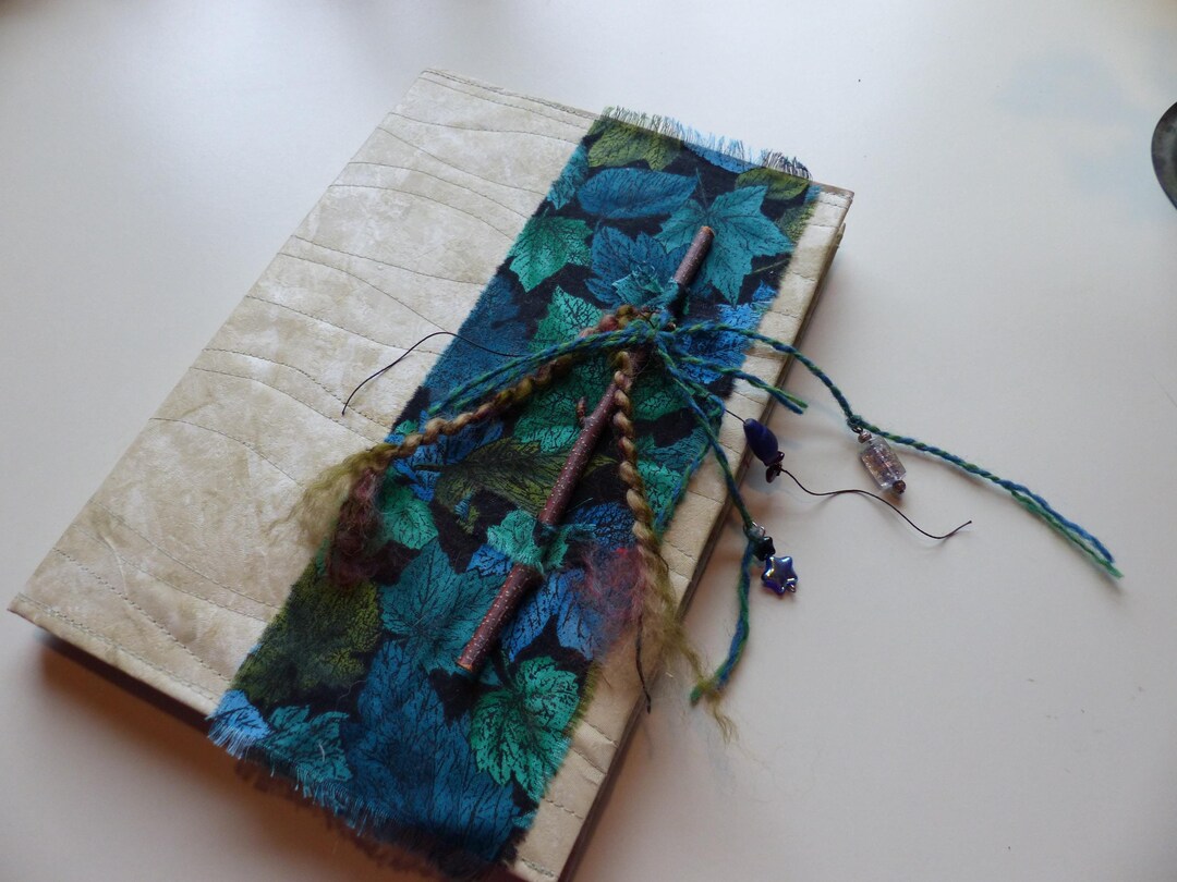 Journal. Nature Themed. Earthy & Rustic. Lots of Pages and Goodies ...